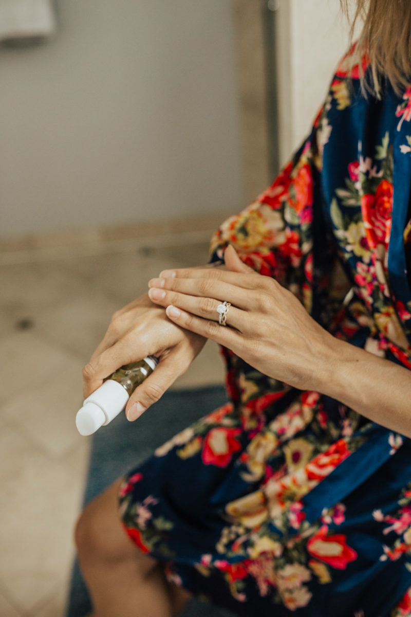 How To Dry Brush Your Body by Blair Staky - The Fox & She