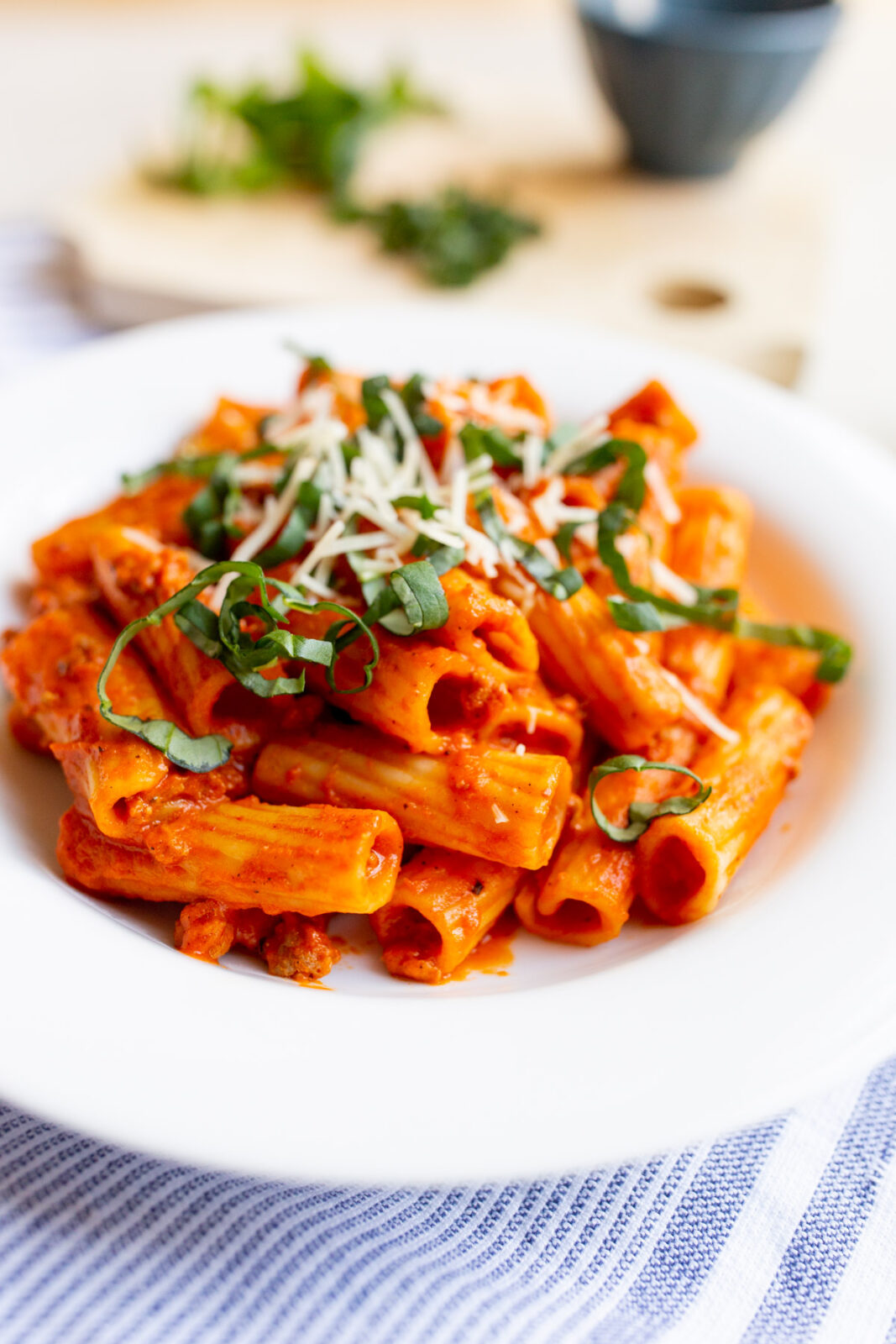 Creamy Roasted Red Pepper Pasta & Italian Sausage—Dairy-Free